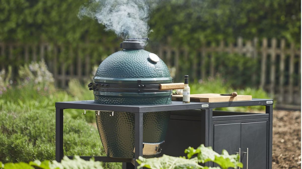What is a kamado grill, and how do they work? | Tom's Guide