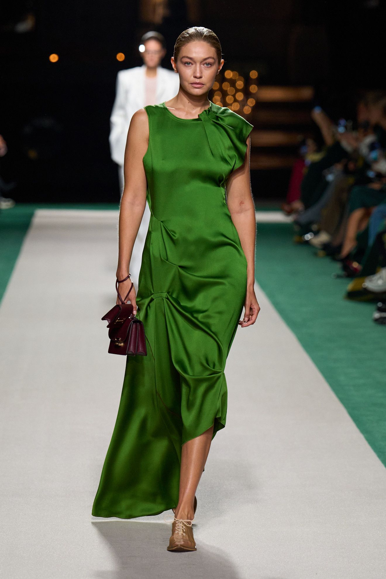 Emerald Green Is the Rich-Looking Color Trend to Shop This Spring | Who ...
