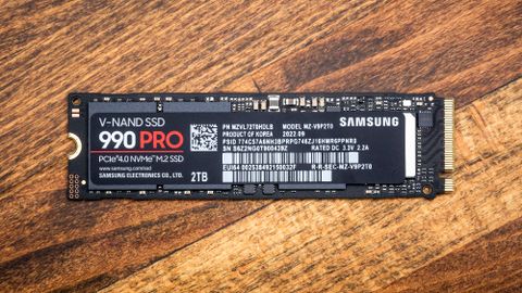Samsung 990 Pro SSD Review: The Return of the King | Tom's Hardware