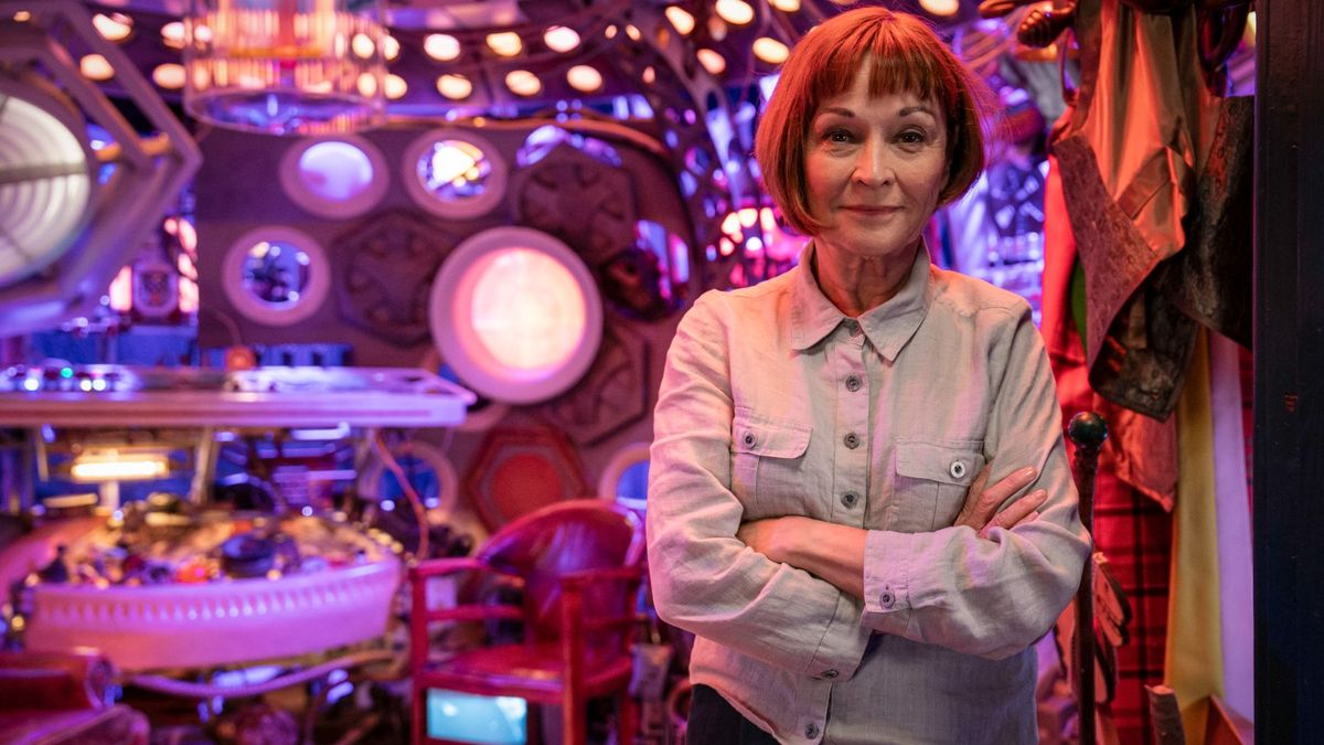 Janet Fielding on her Doctor Who return, her "honest" DVD commentaries ...