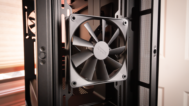 NZXT H7 Flow Review: Impressively Cool and Quiet | Tom's Hardware