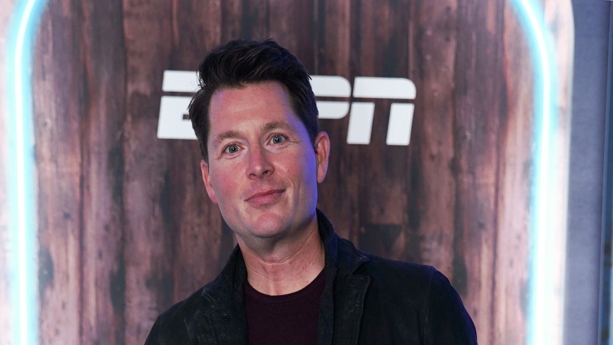 Matt Barrie Facts: 12 Things You Didn't Know About The ESPN Broadcaster ...