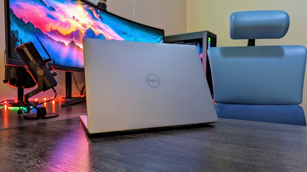 Dell Inspiron 14 Plus (7440) review: Great performance and battery life ...