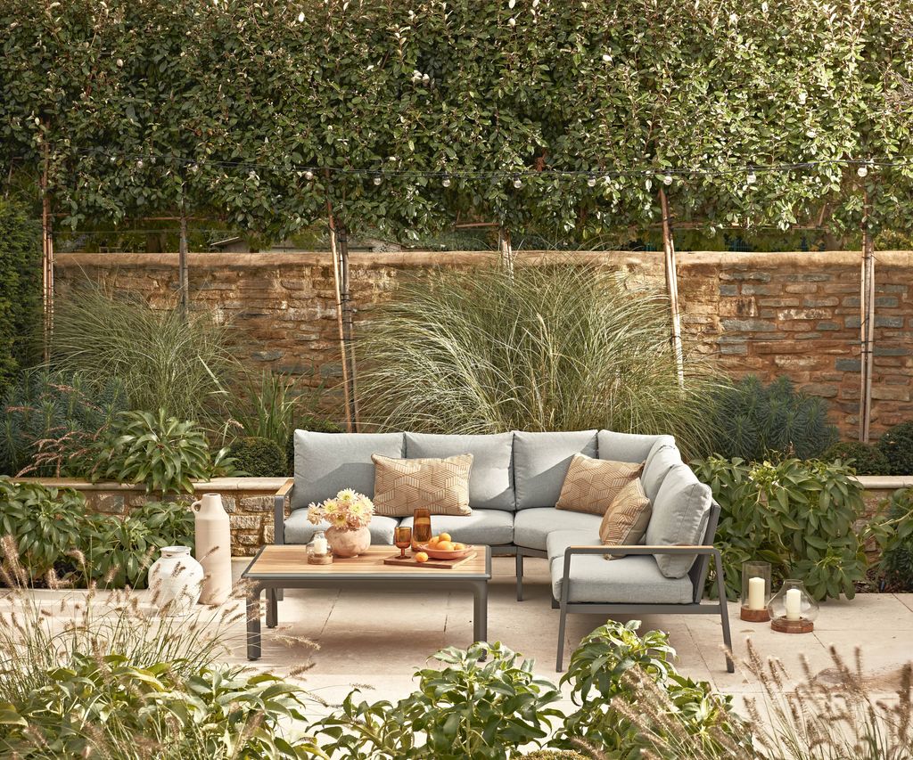 How to design a patio in 9 simple steps | Homebuilding