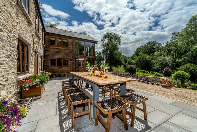 Window Styles: How to Choose The Right Windows For Your Home | Homebuilding