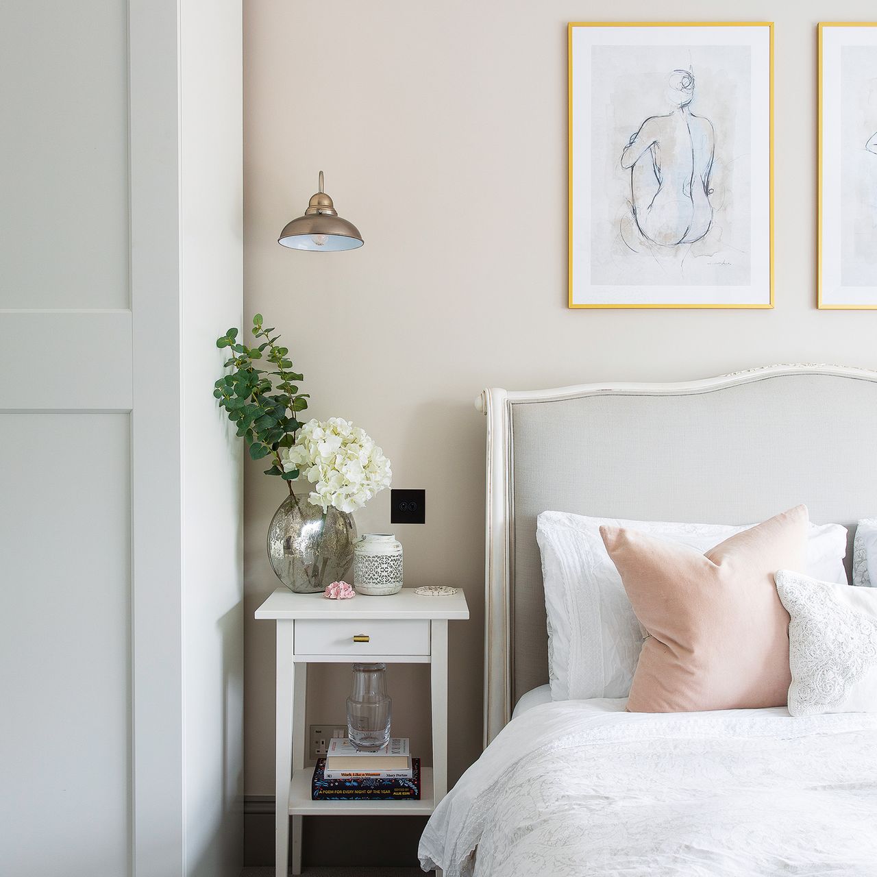 How to get rid of yellow stains on pillows once and for all | Ideal Home