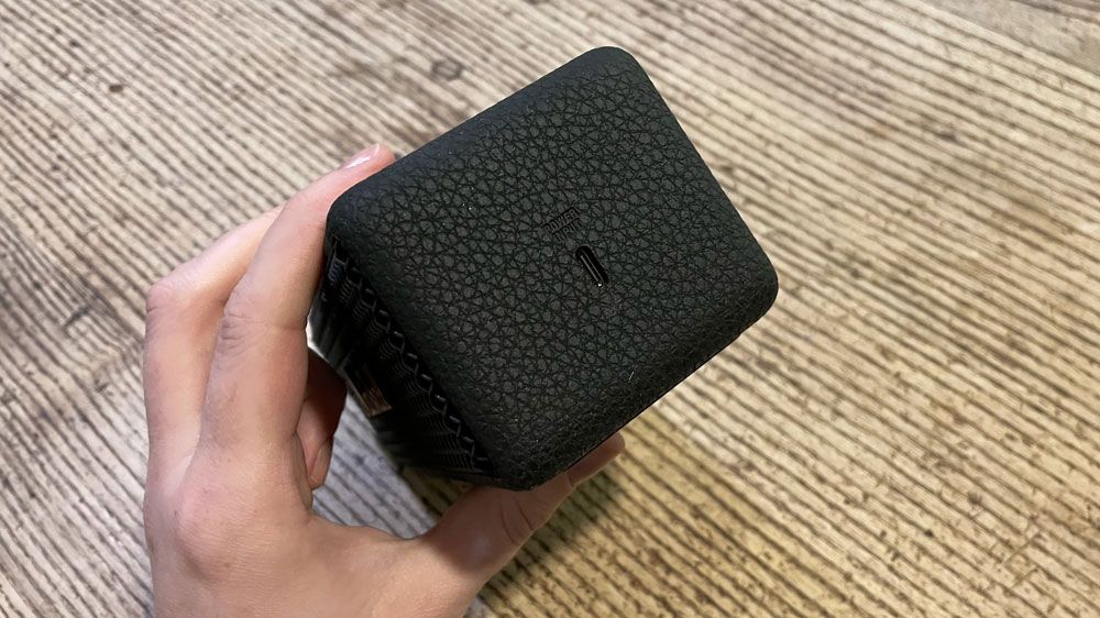 Marshall Emberton 2: a simple speaker with a seriously surprizing ...