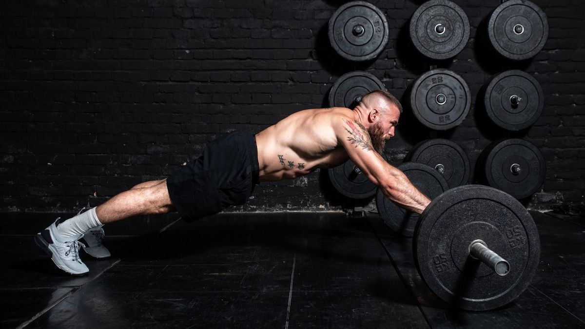 How To Do The Abs Roll-Out – The Advanced Abs Exercise You’ve Been ...