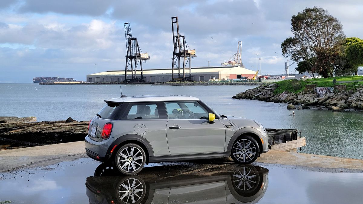 Mini Cooper SE review: the electric hot-hatch is here | TechRadar
