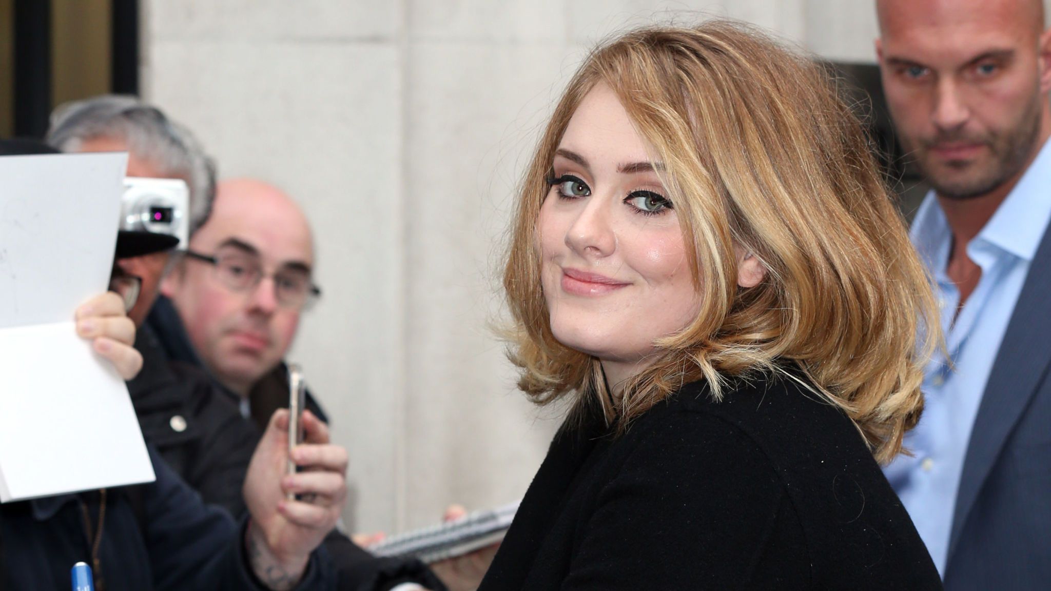 Adele Thanks Sarah Palin for Success in the U.S. | Marie Claire
