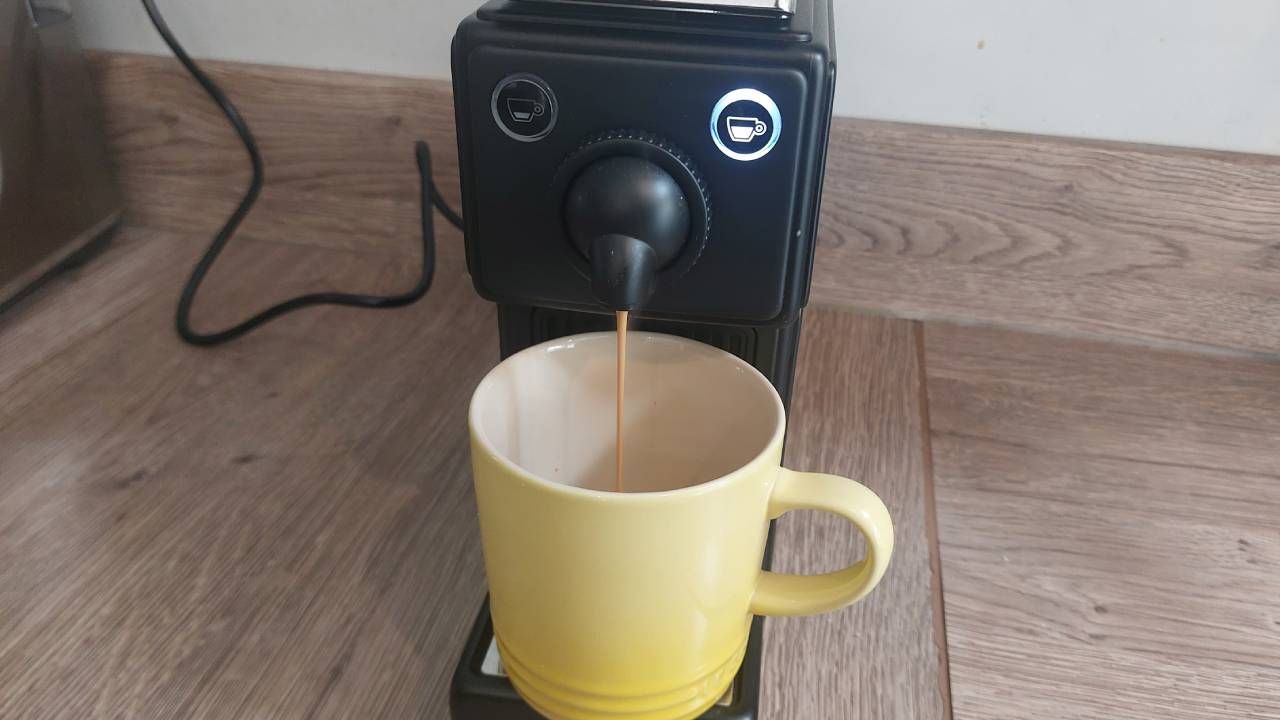 Illy X-Caps X3 Pod Coffee Machine review: Simple, space-saving espresso ...