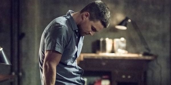 Oliver Queen's Biggest Regret On Arrow, According To Stephen Amell ...