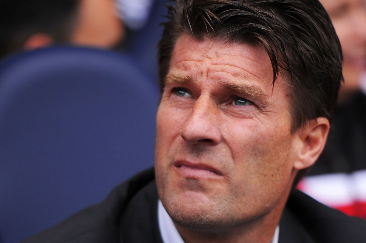 Trundle backs Swansea to steer clear of danger | FourFourTwo