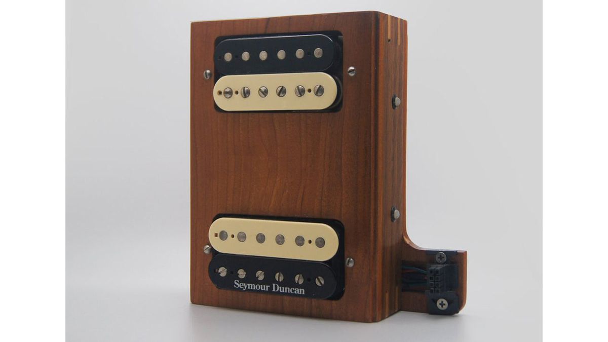 Reddick’s groundbreaking modular Voyager guitar gets new Standard and ...