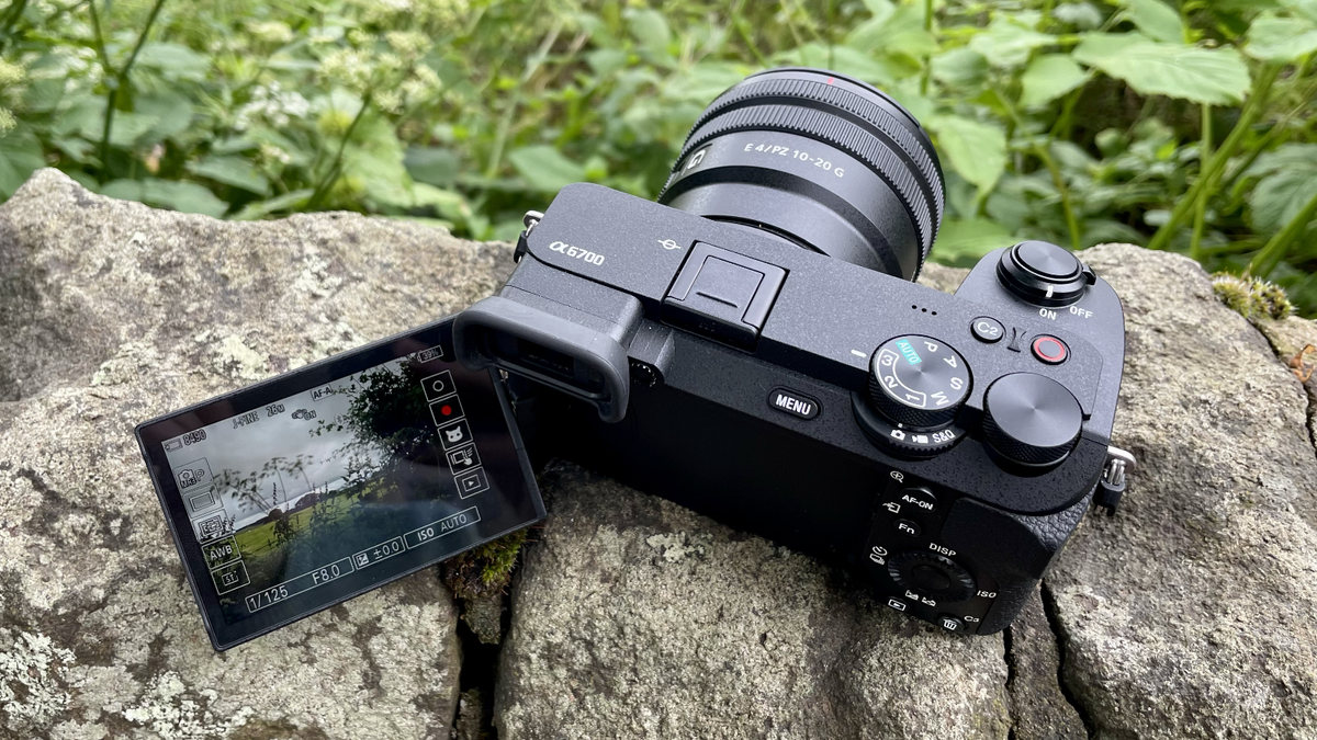Sony A6700 review: top-spec autofocus in compact packaging | TechRadar