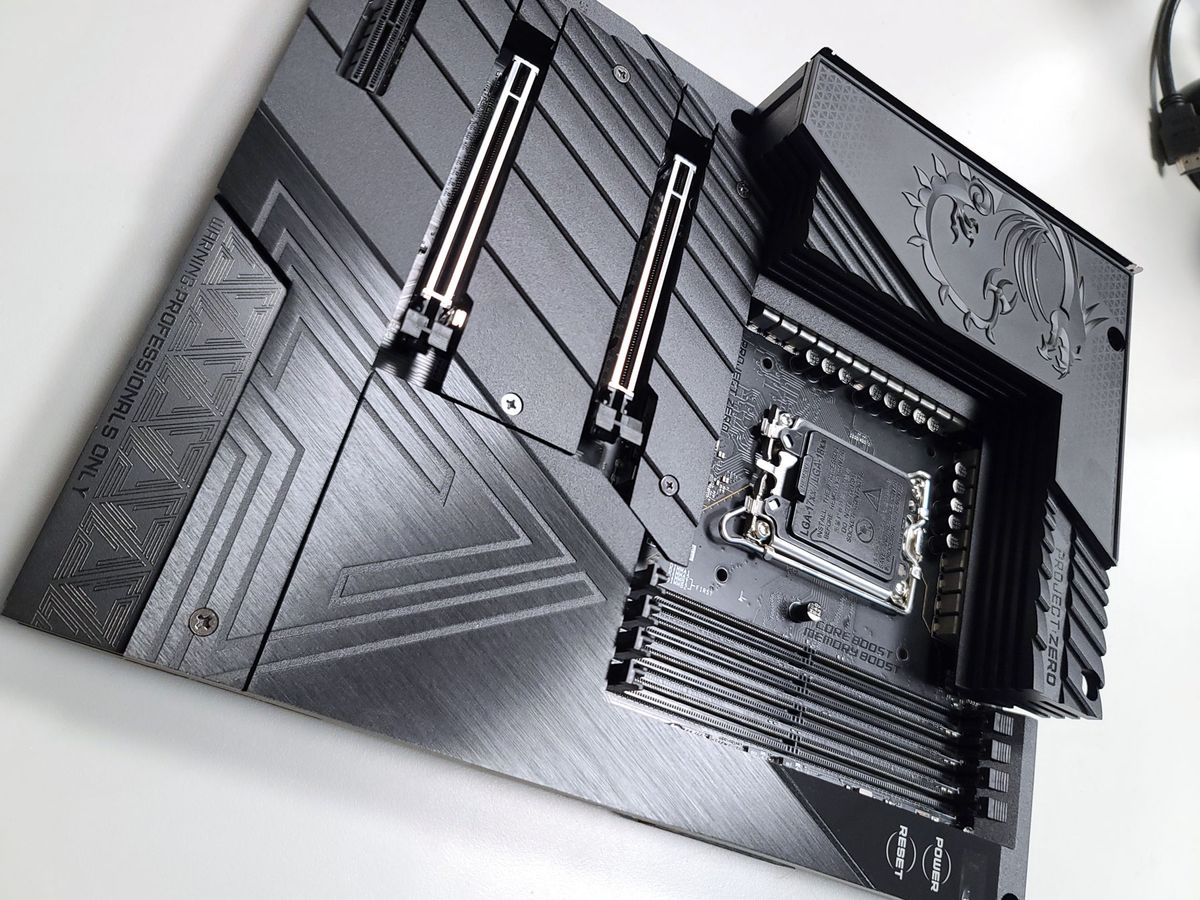 MSI Project Zero Motherboard Hides Ports for a Super Clean Build | Tom ...