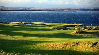 St Andrews Links: The Castle Course Review, Tee Times and Key Info ...