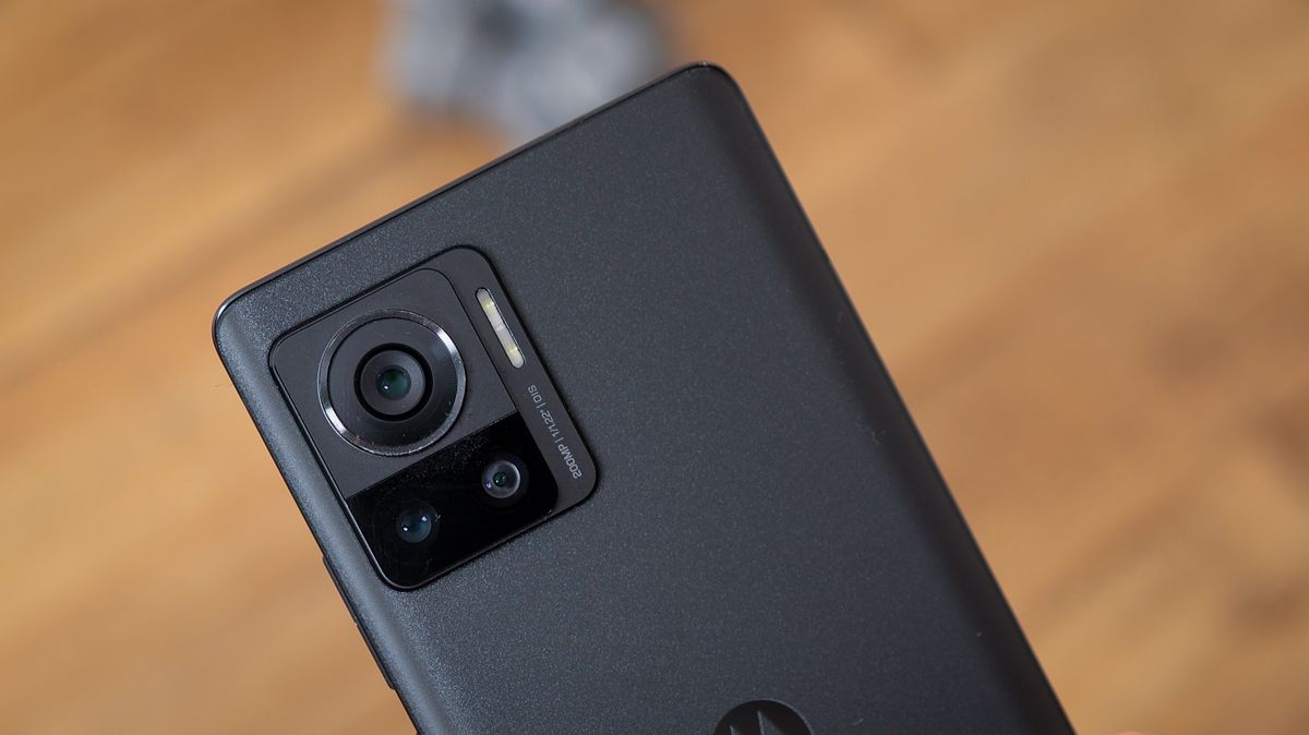 Do we really need 200MP smartphones? | Digital Camera World