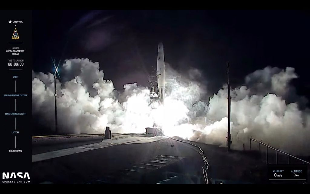 Astra rocket reaches orbit for 1st time on test flight for US military ...