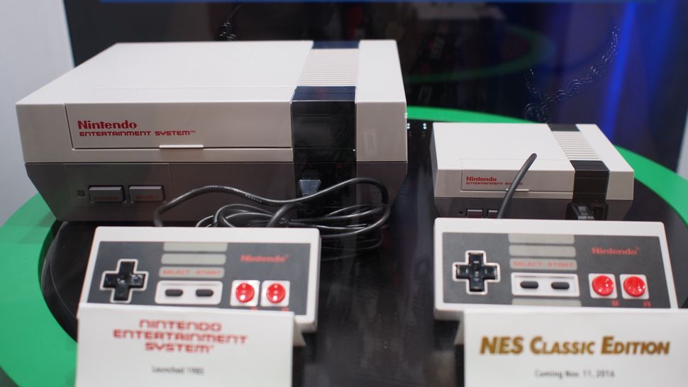Here's what the mini Nintendo NES Classic Edition looks like in the ...