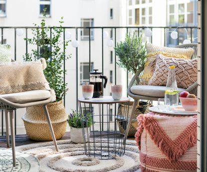 Balcony seating ideas: 14 solutions for small spaces | Homes and Gardens