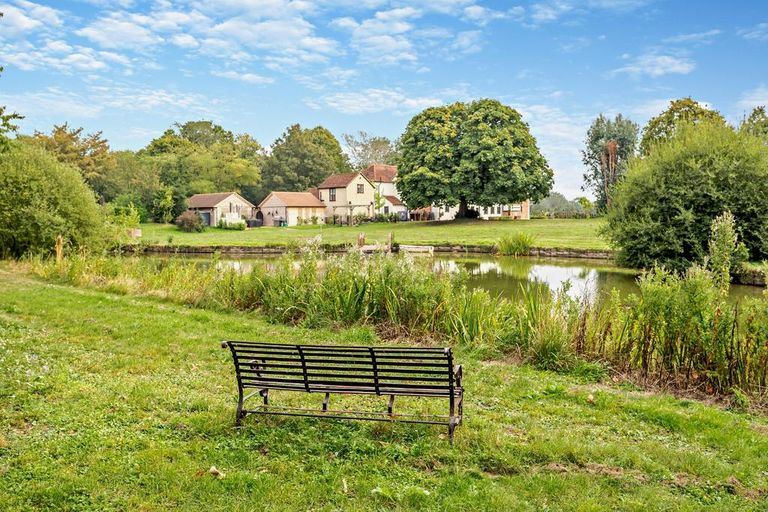 An immaculate timber-framed rectory from the early 1400s where period ...
