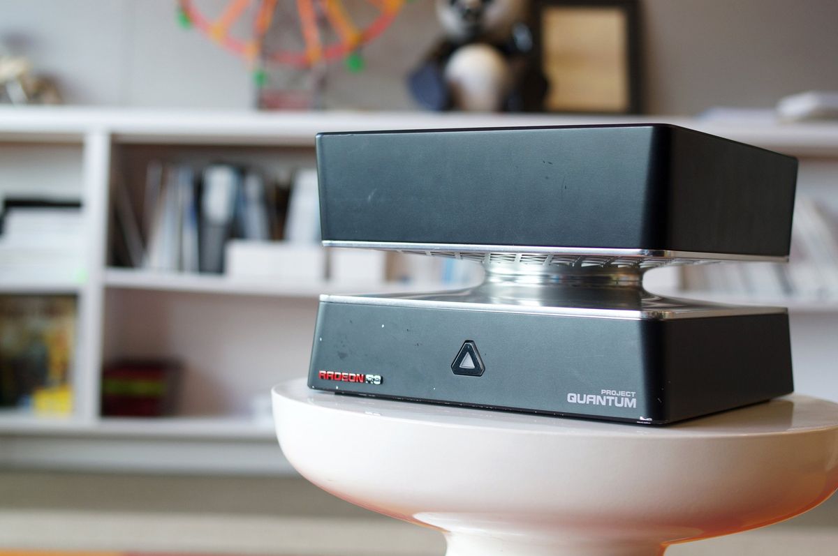 Here's what's inside AMD's incredibly powerful Project Quantum ...