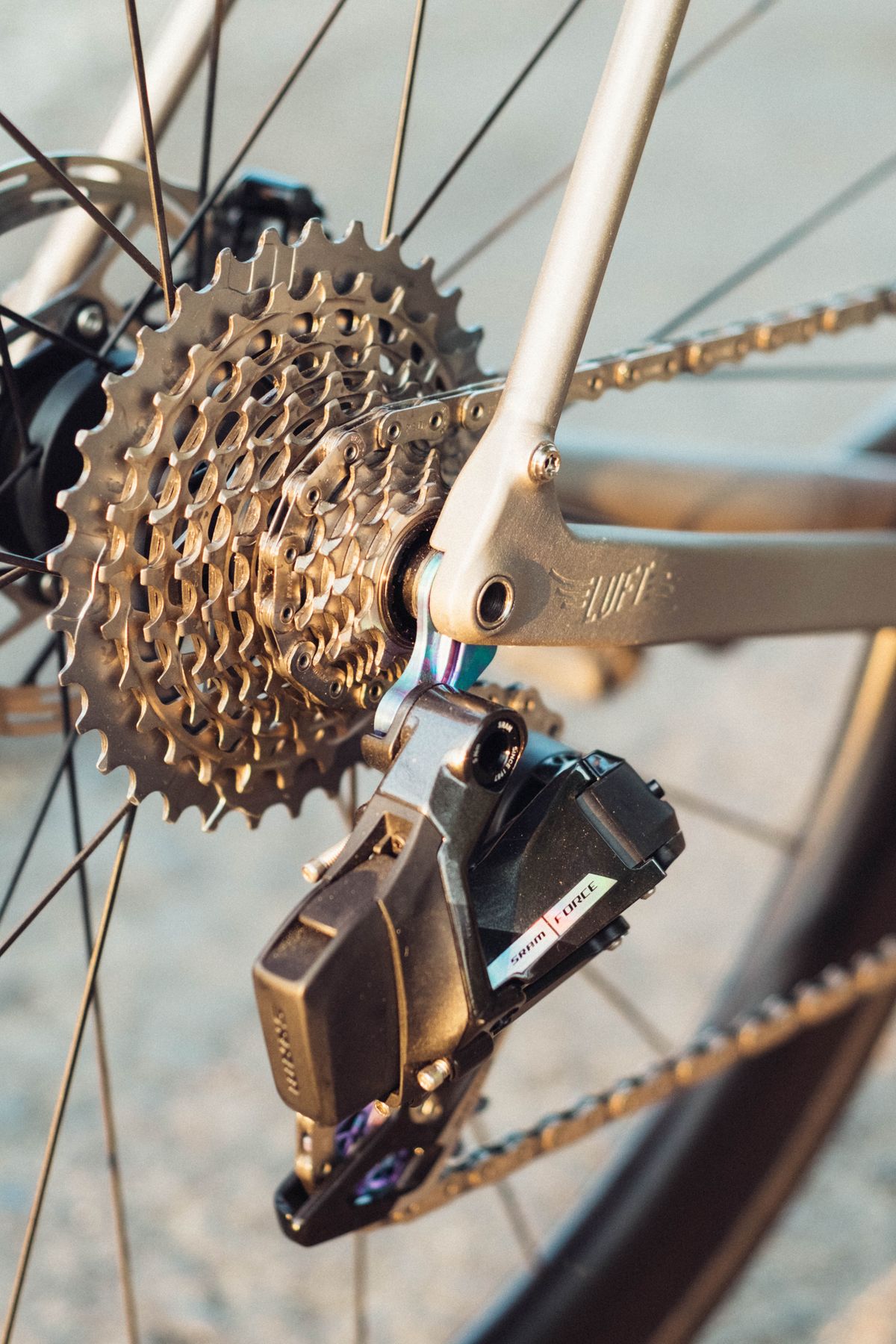 What’s it like to ride fully custom titanium? I took a Sturdy Cycles ...