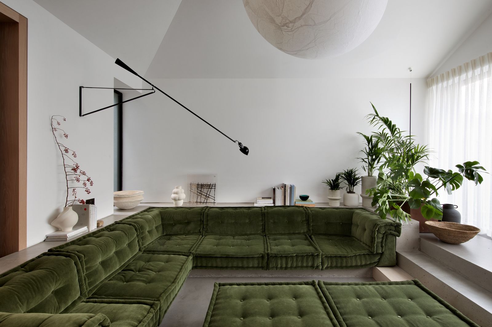 The "Conversation Pit" Is the Retro Trend for Living Rooms | Livingetc