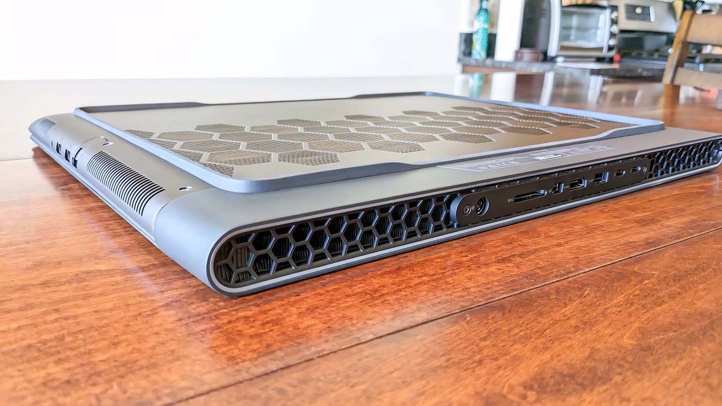 Alienware m18 R2 review | Windows Central