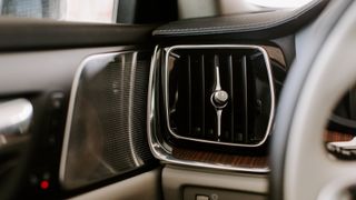 Sensors in the Volvo V60 now detect cars coming right at you | TechRadar
