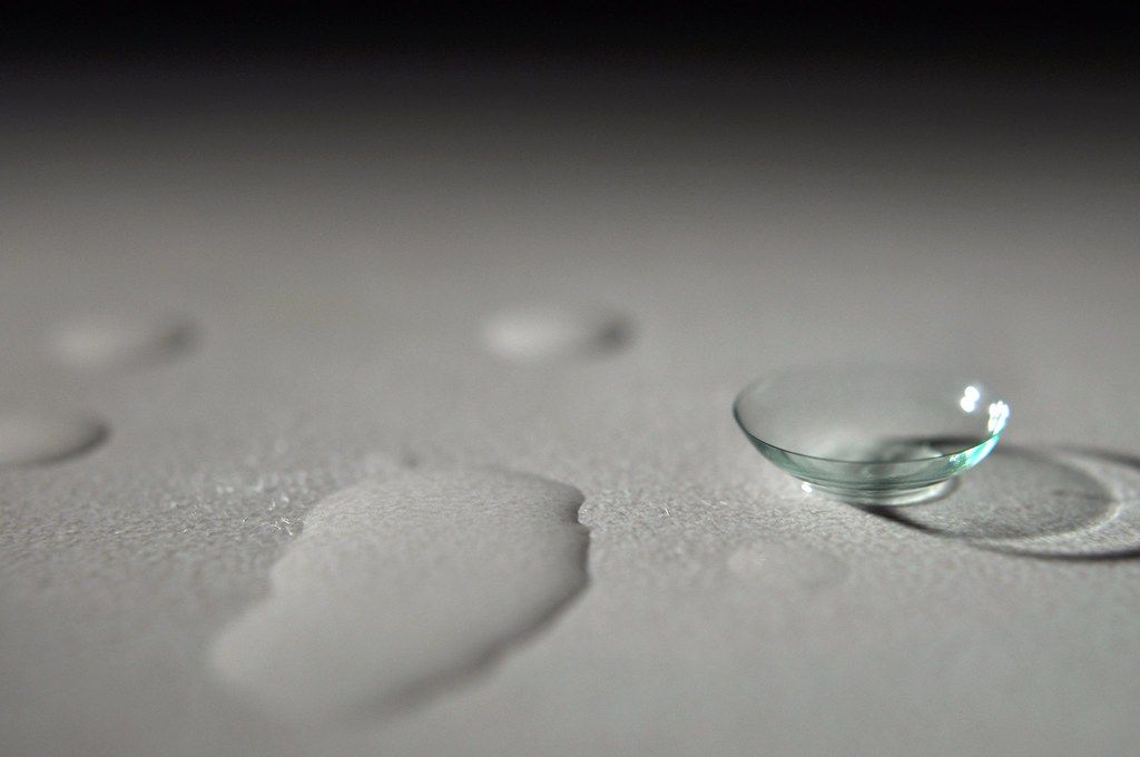 Contact lenses that zoom when you blink are a tantalizing glimpse of ...