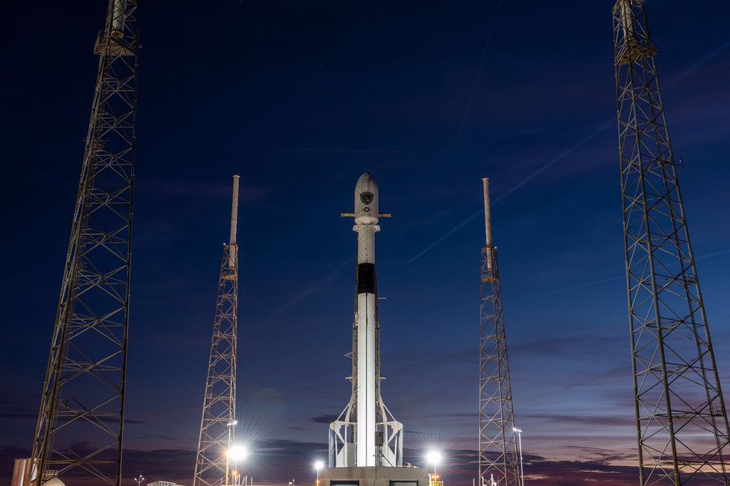 SpaceX, Blue Origin Postpone Rocket Launches Again Due to Technical ...
