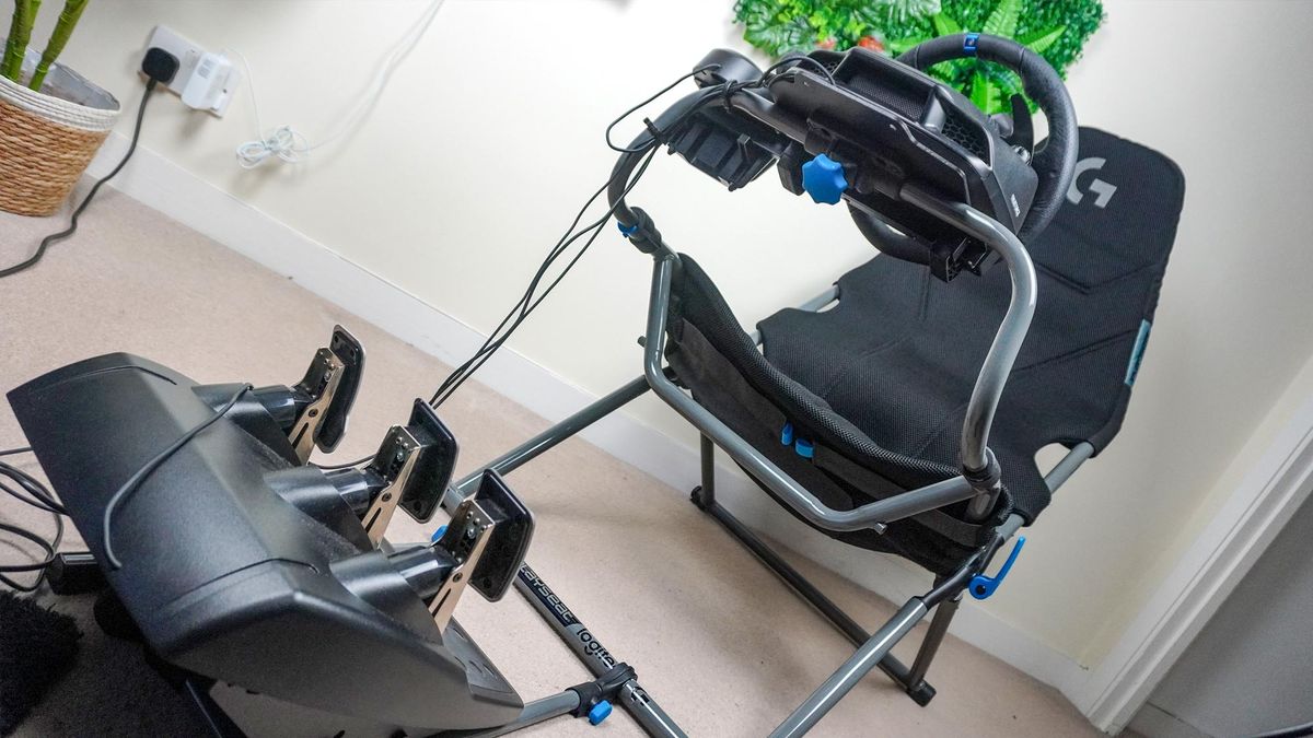 Building the best sim racing rig for $500 — driving on the cheap is a ...