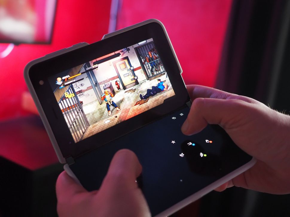 Microsoft: A fix is coming for the Surface Duo's Xbox Cloud Gaming ...