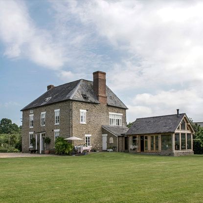 Have a look around pretty Grade II-listed farmhouse in Herefordshire ...