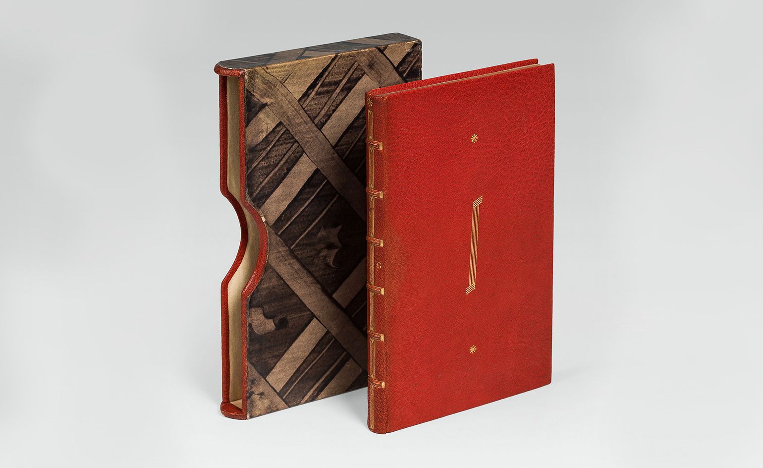 MAK displays book covers from the Wiener Werkstätte | Wallpaper