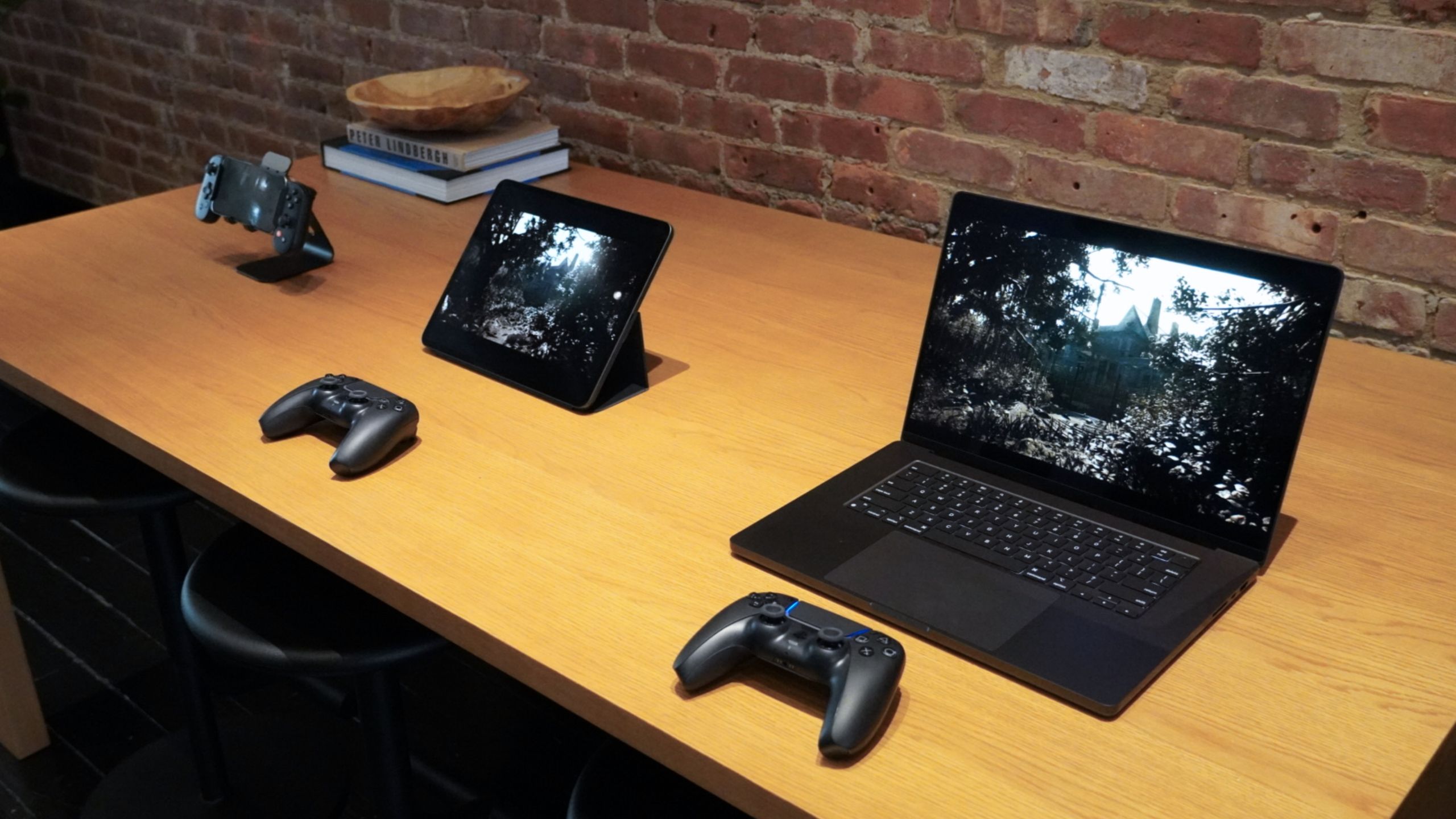 Inside Apple’s plan to grow iPhone, iPad, and Mac gaming with a unified ...