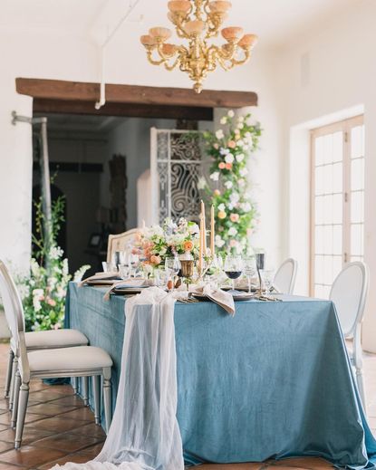 10 simple spring table settings to recreate | Real Homes