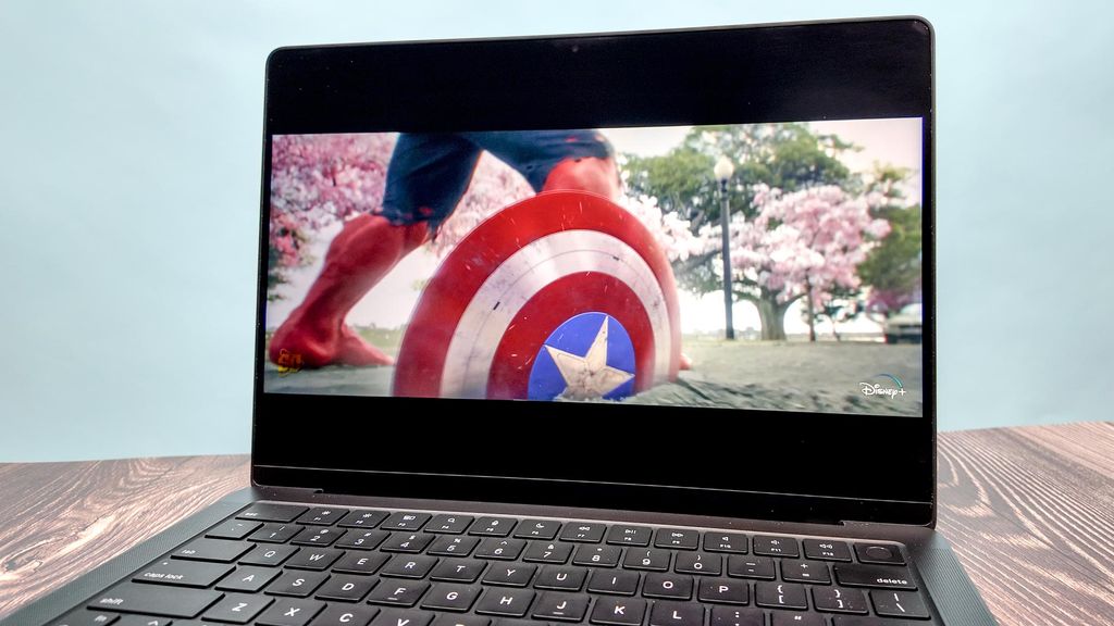 MacBook Air 15-inch M4 vs MacBook Pro 14-inch M4: Which is right for ...