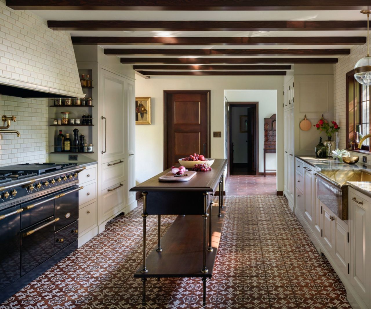 7 Mediterranean kitchen ideas for a warm, characterful space | Homes ...