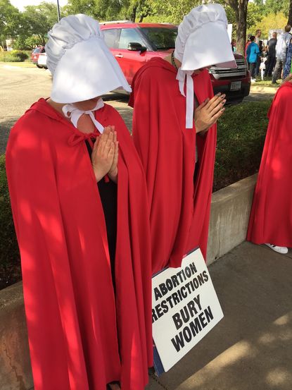 How The Handmaid's Tale Kickstarted A Feminist Movement In Texas ...