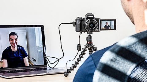 Turn your Canon camera into a webcam with this brilliant FREE software ...