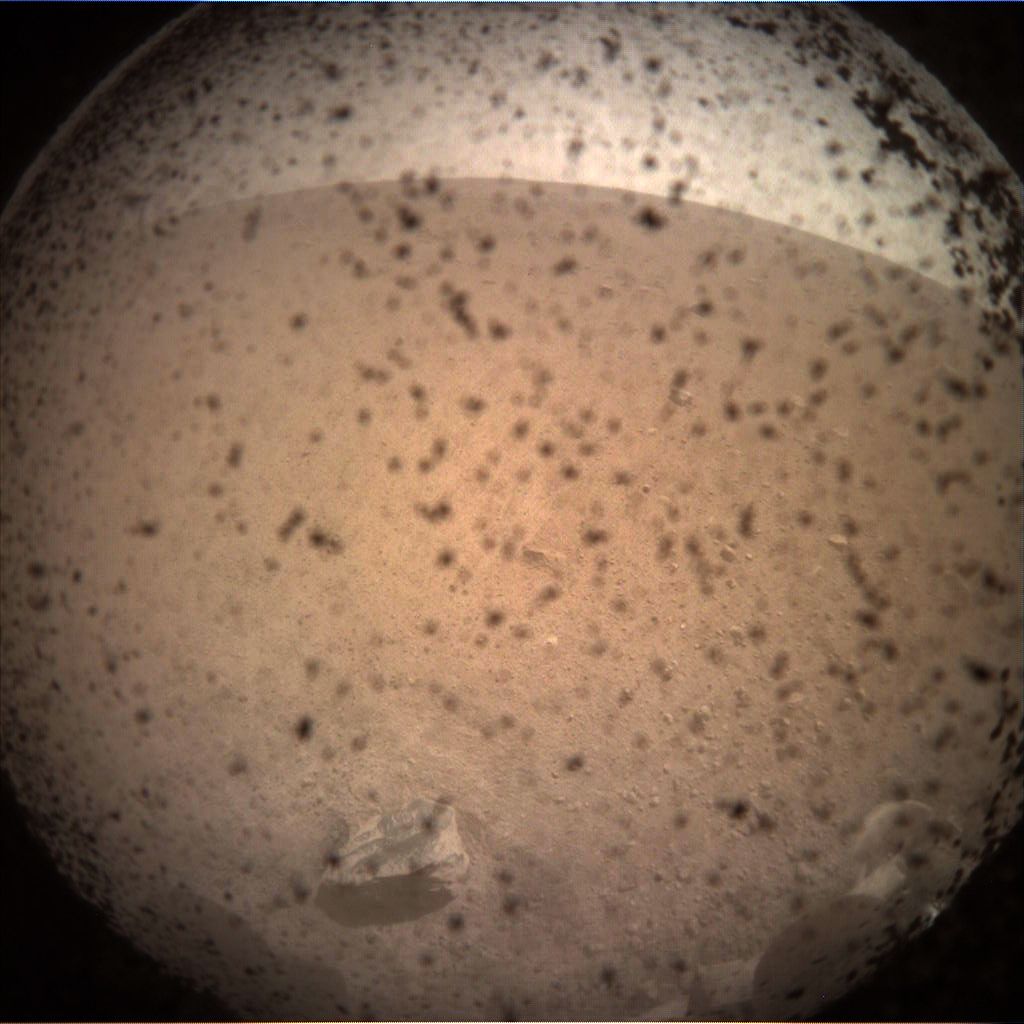 Behold! Here's the 1st Photo from Mars from NASA's InSight Lander. | Space