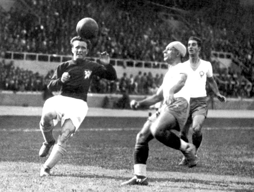 The best centre-backs ever | FourFourTwo