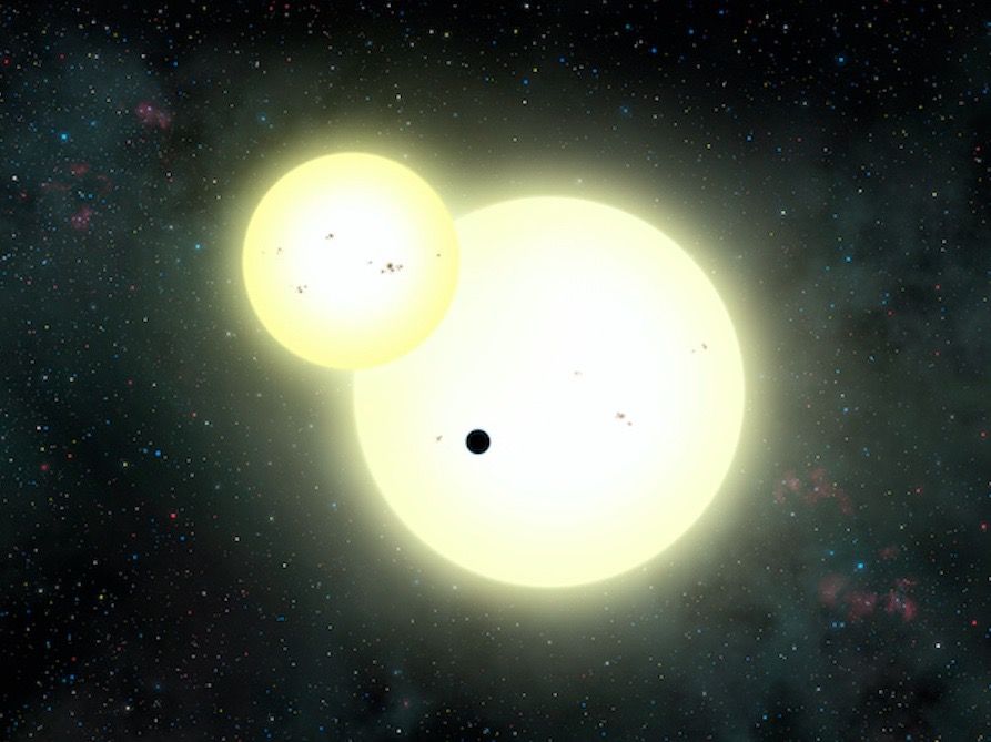 Jupiter-Size Alien World Is Biggest 'Tatooine' Planet with 2 Suns Ever ...