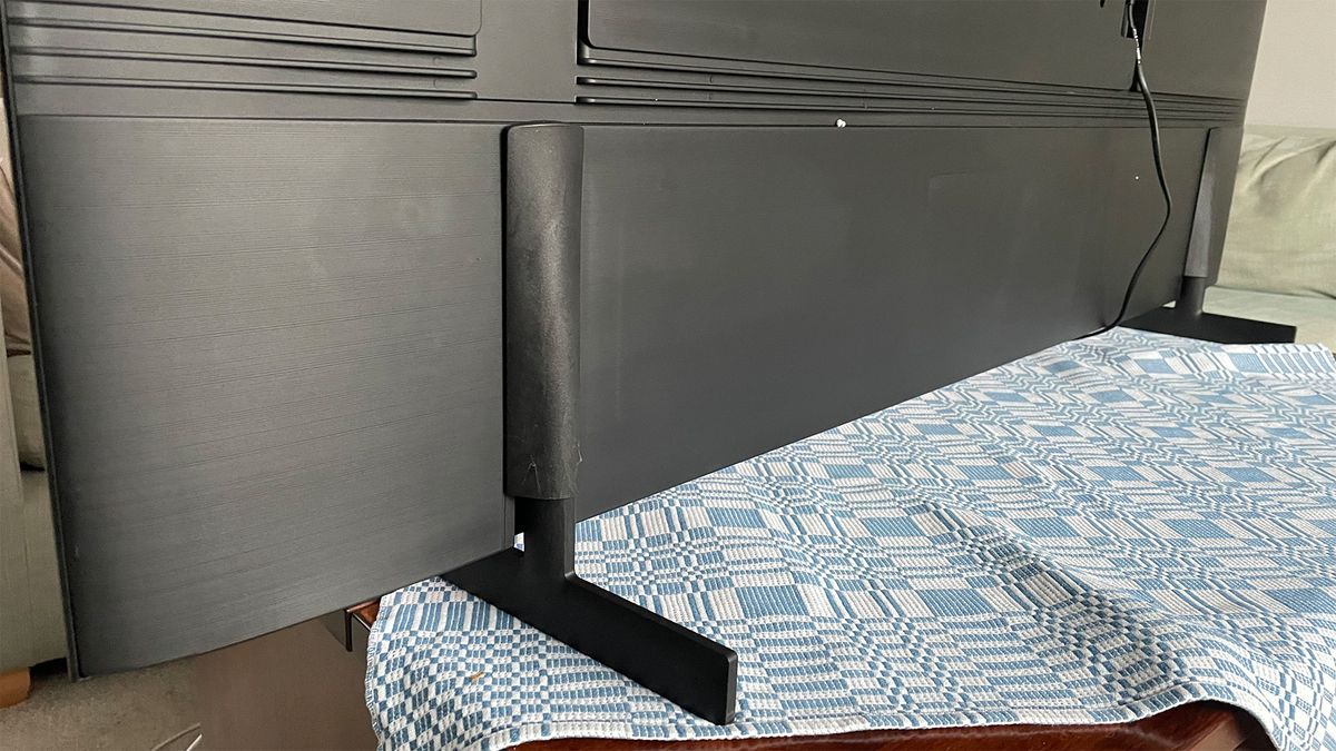 Samsung CU8000 review: a bit of a bargain | What Hi-Fi?