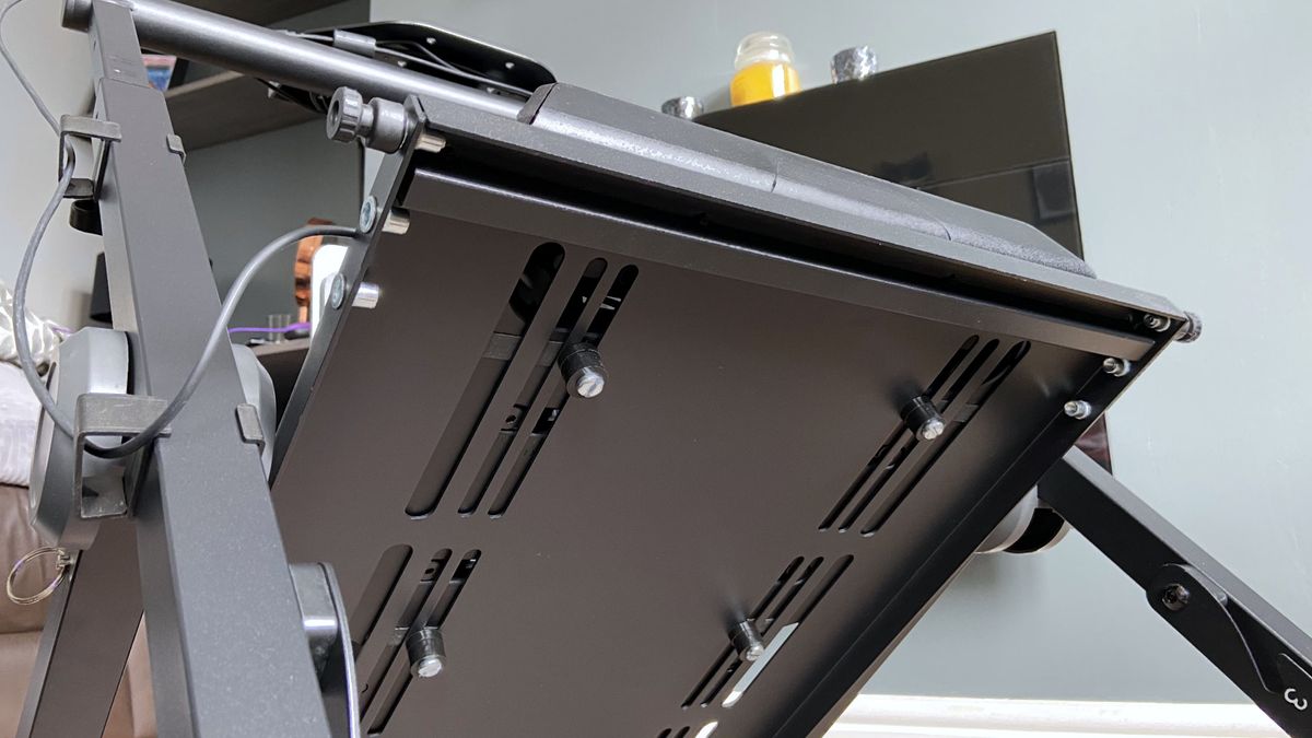 Dark Matter GT foldable racing wheel stand hands-on: A decent solution ...