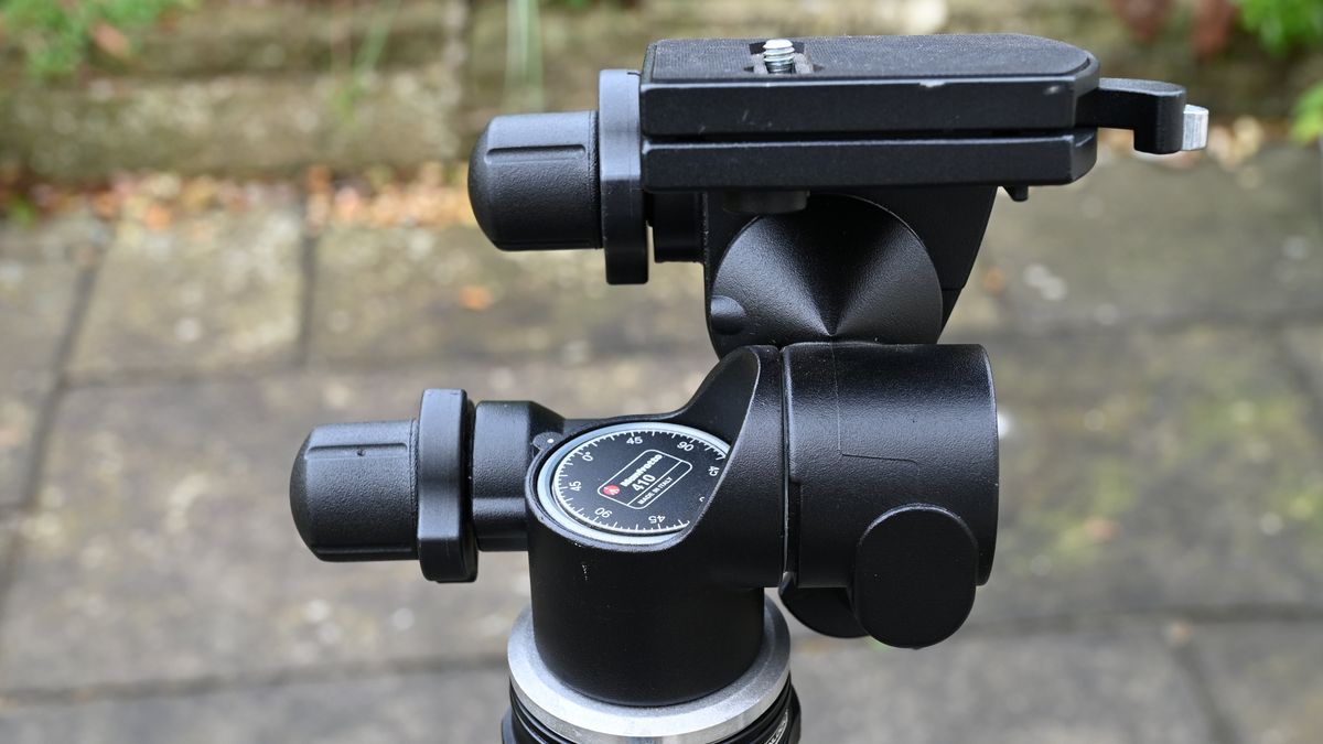 Manfrotto 410 Junior geared head review | Digital Camera World