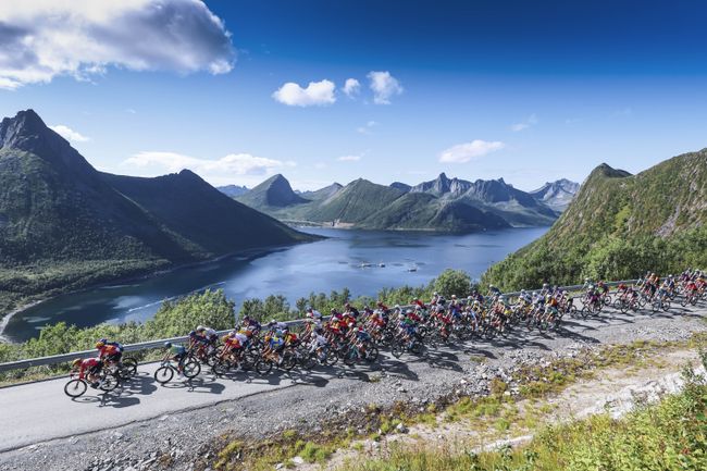 Arctic Race of Norway stage 3: Tom Pidcock outsprints Corbin Strong on ...
